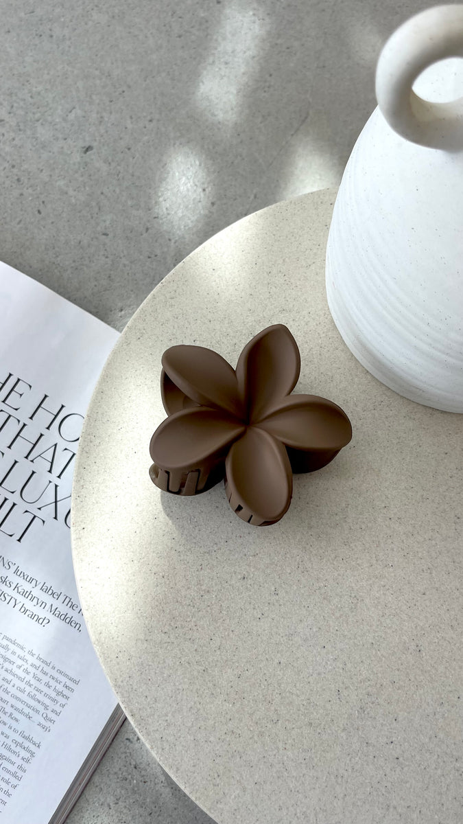 Hibiscus Matte Flower Claw Clip - Brown - Buy Women's Hair Clips - Billy J